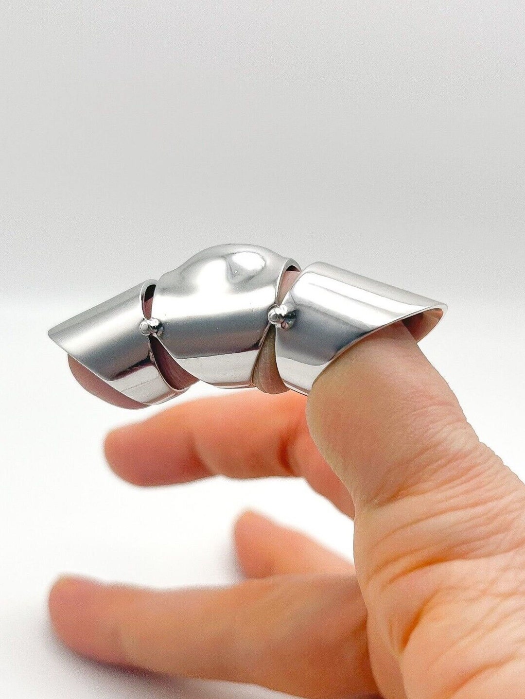 Solid Gold Flexible Knight's Ring, Personalizable 3 Part Bendable ...