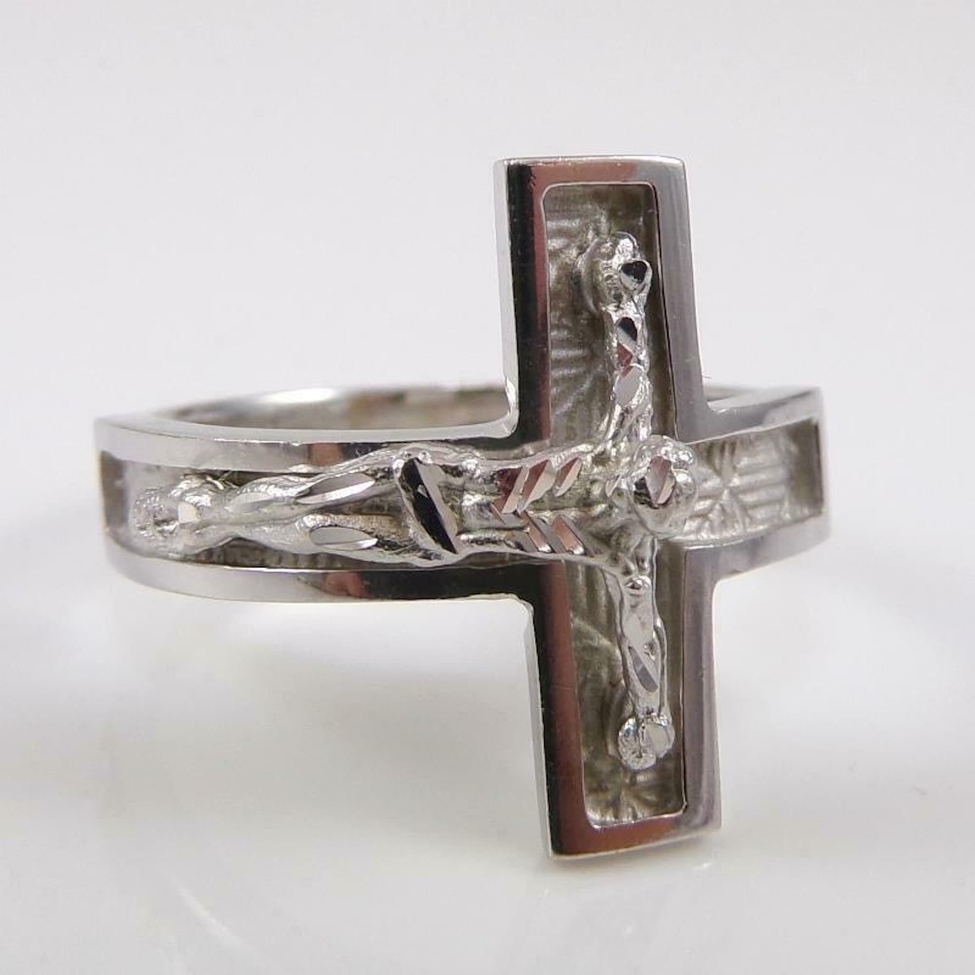 Solid Gold Jesus Crucifixion Ring Personalized Cross Ring - Etsy