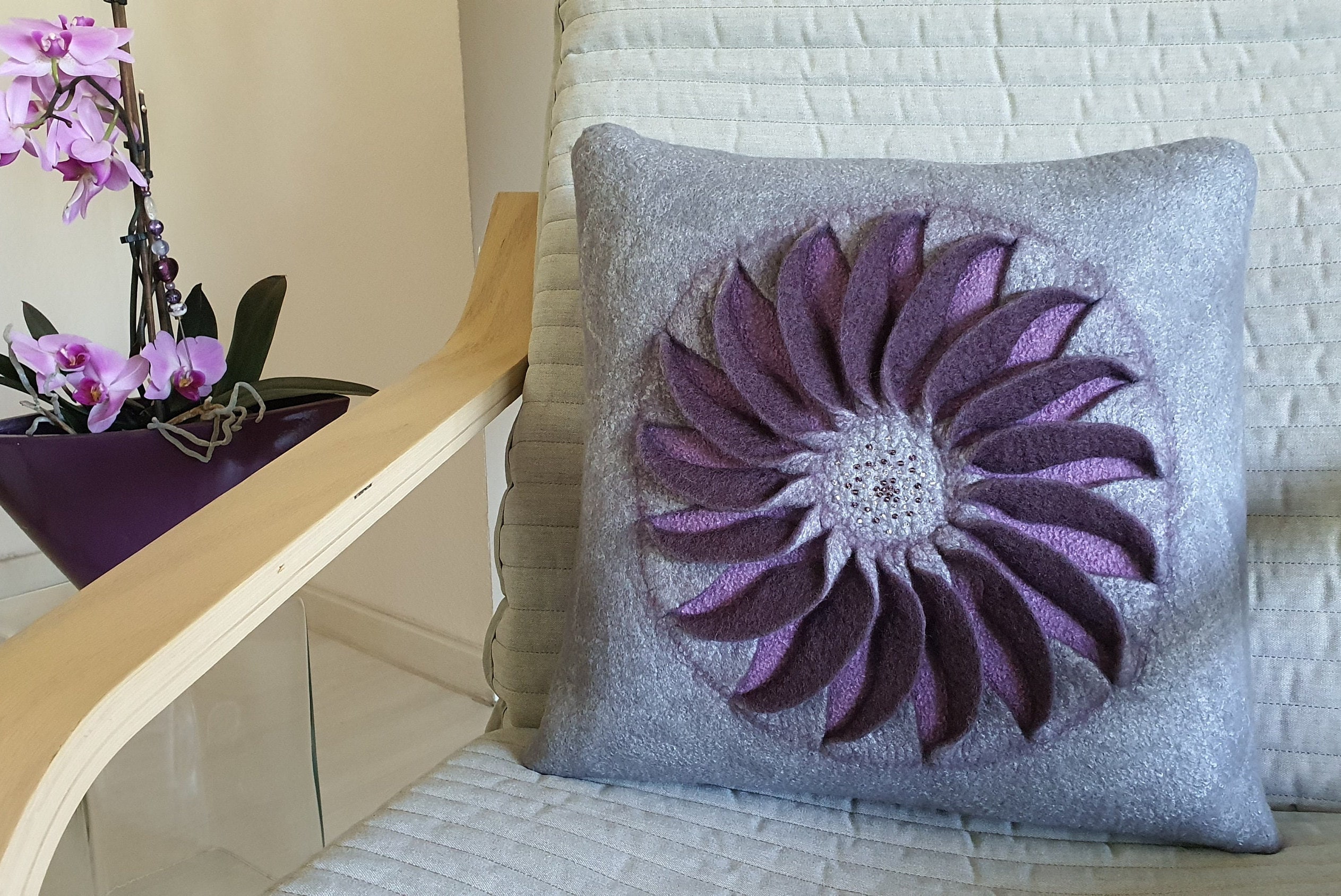 Video Tutorial ENGLISH, Felting, Wet Felted Pillow, Step-by-step Felt ...
