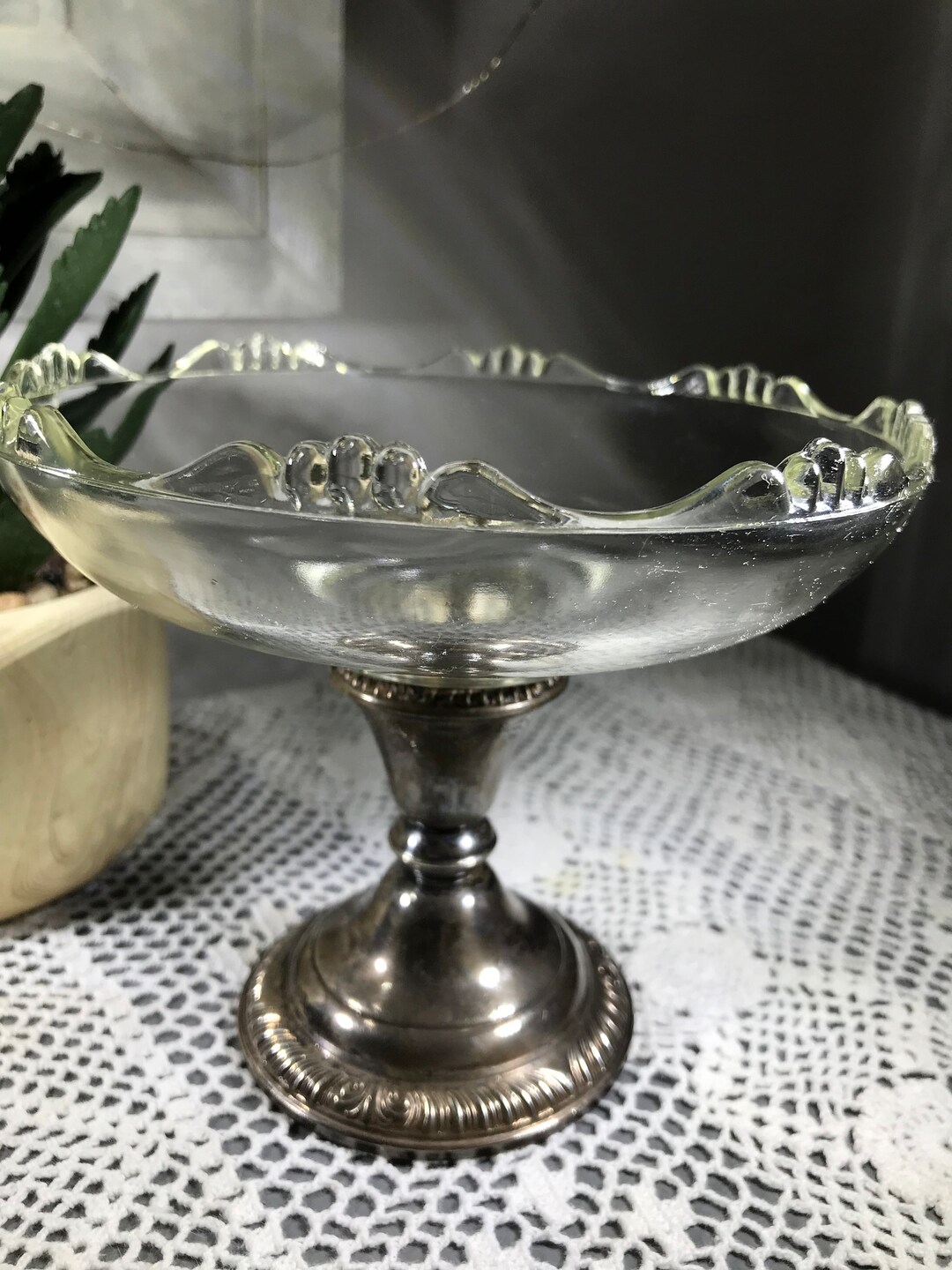 Revere Silversmiths Sterling Silver and Glass Scalloped Edge Candy Dish ...