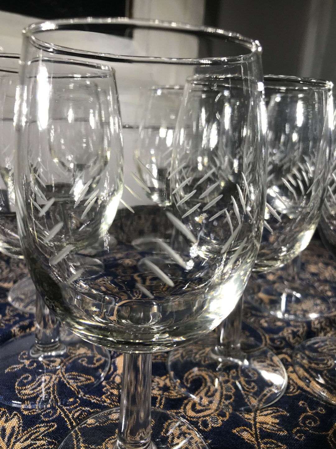 Set of 10 Javit Badash “rain” Pattern Cut Crystal Wine Glasses - Etsy