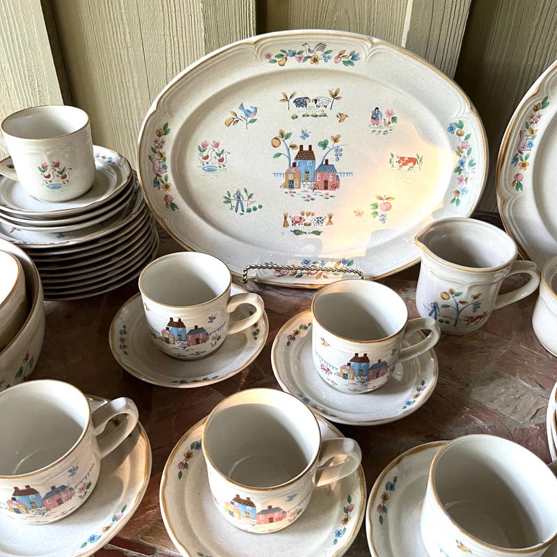 Heartland International Set - Etsy