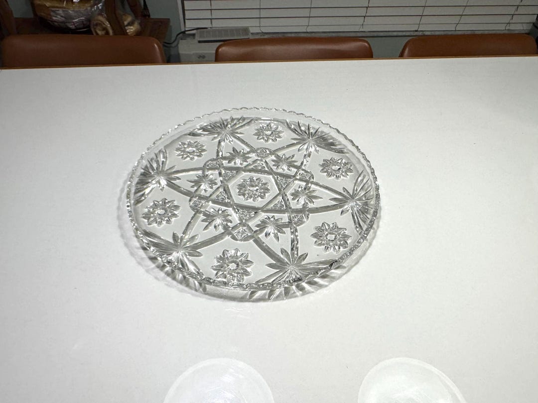Lead Crystal Serving Tray - Sawtooth Crystal-clear Glass Serving Tray ...