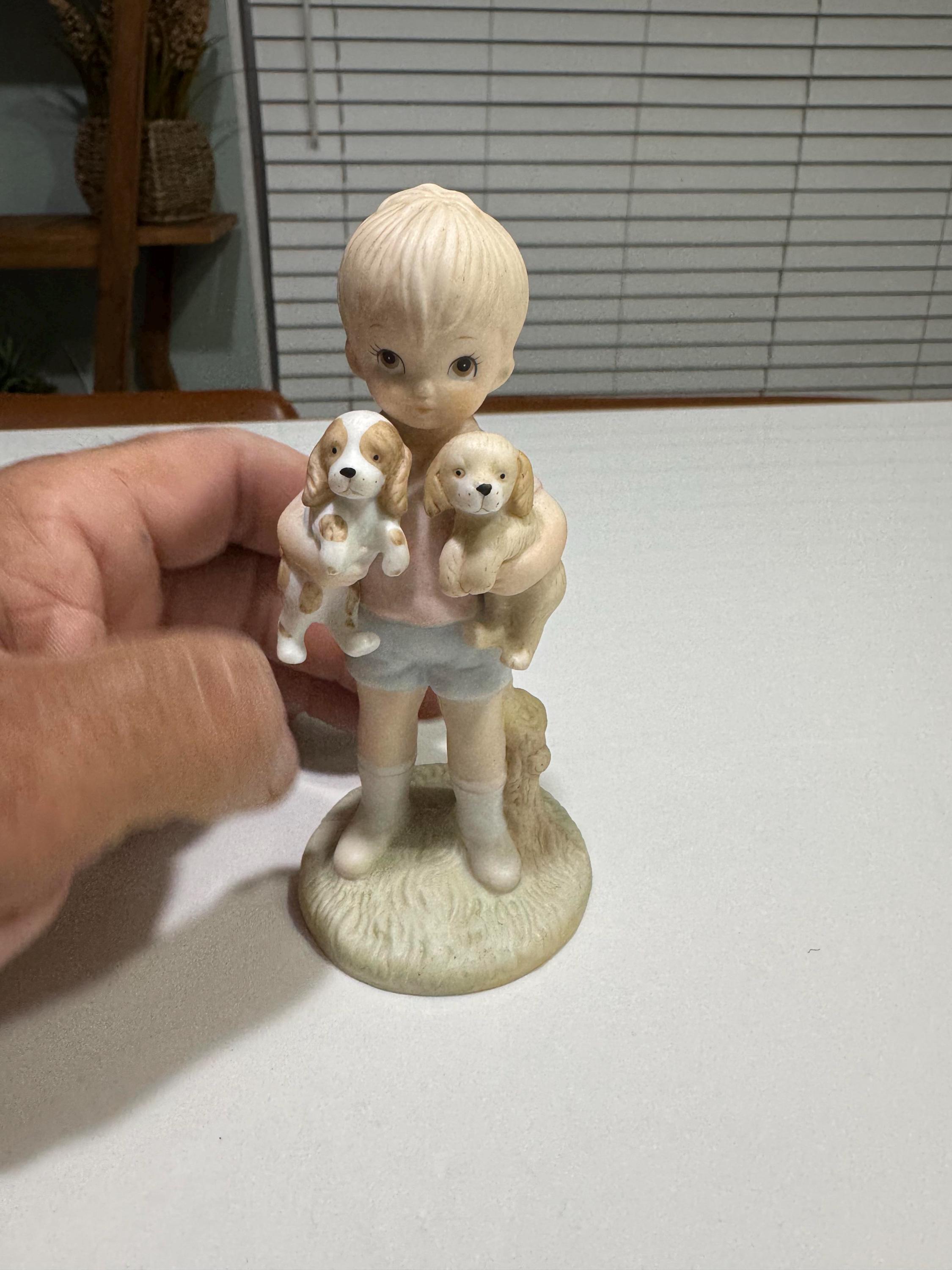 Lefton Figurine Christopher Collection, "one Can Never Alone Puppy Dogs ...