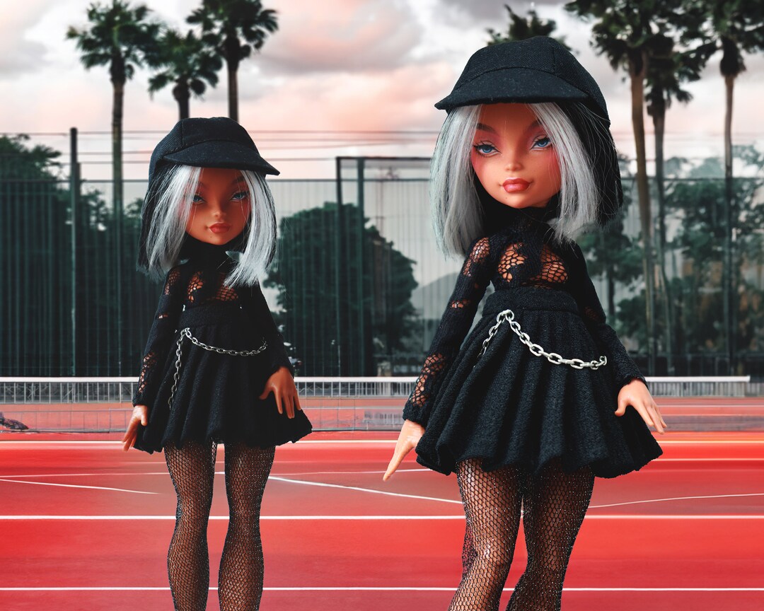 Lace Top Mini Skirt Baseball Cap Monster / Ever After / Bratz Doll ...