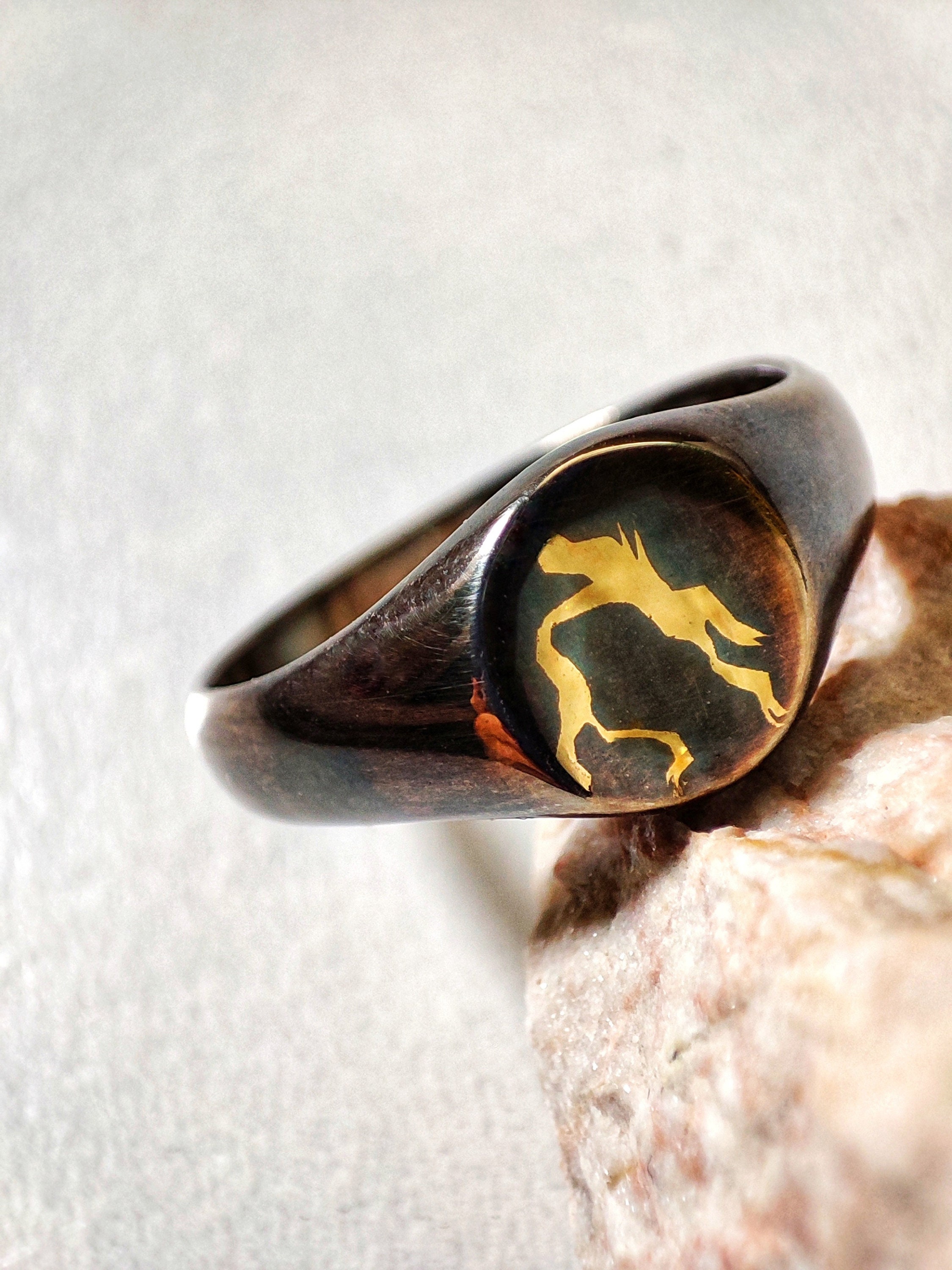 Kintsugi Signet Ring by Glafx, Chevalier Kintsugi Ring, Silver Gold ...