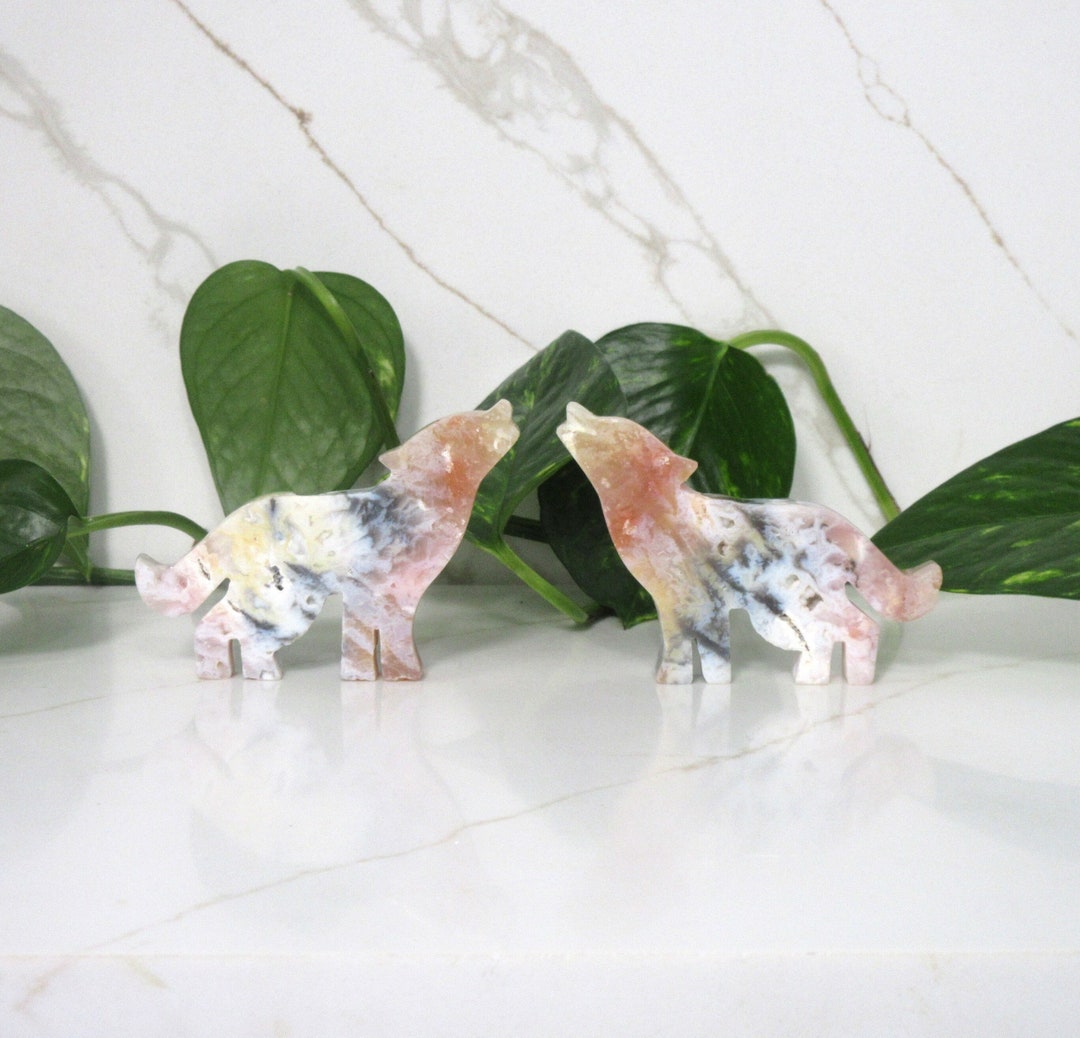 Crystal Wolf Carving Pink Dendrite Snow Agate Wolf Carved Crystal Druzy ...