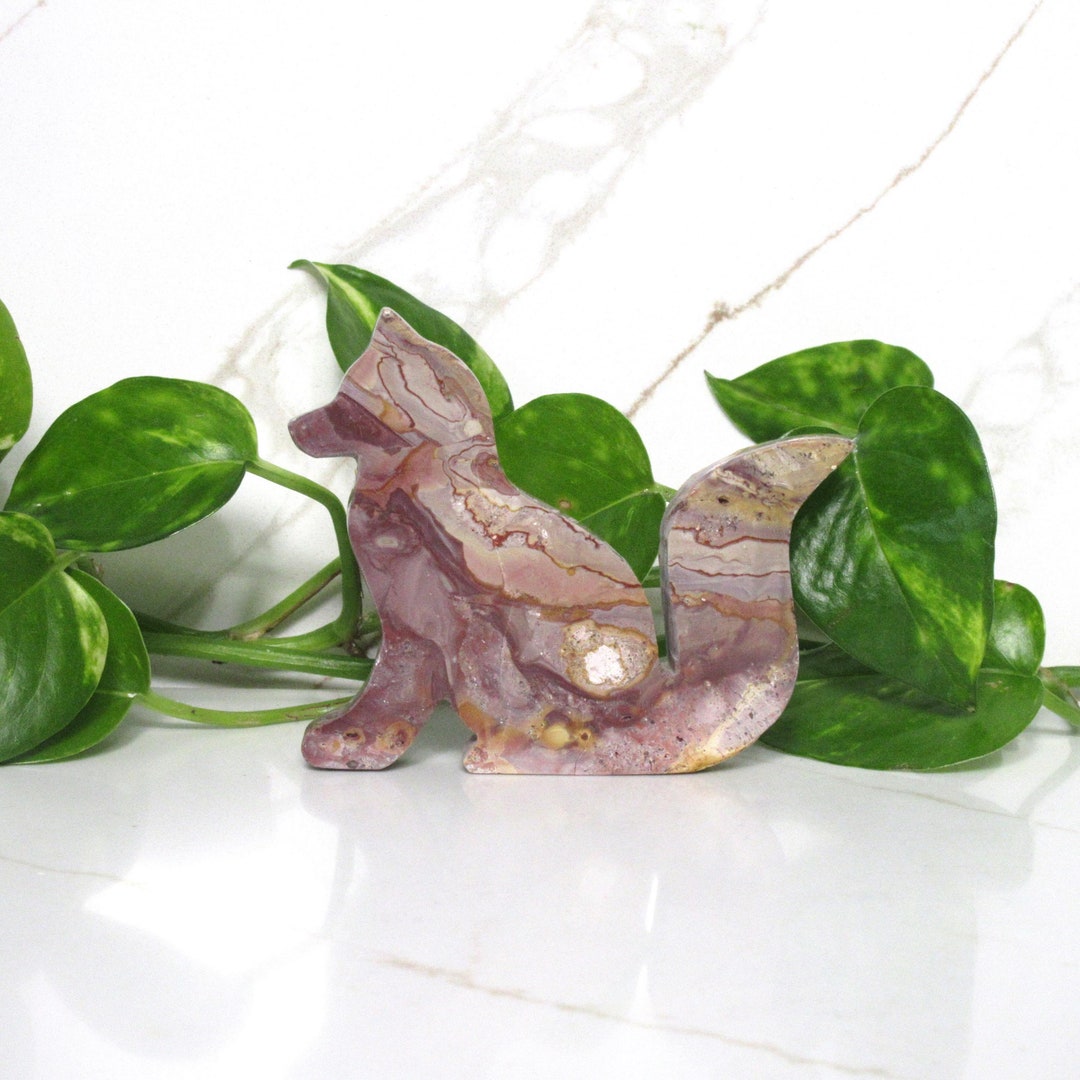 Crystal Fox Carving, Pink Jasper Fox Figurine, Gemstone Statue ...