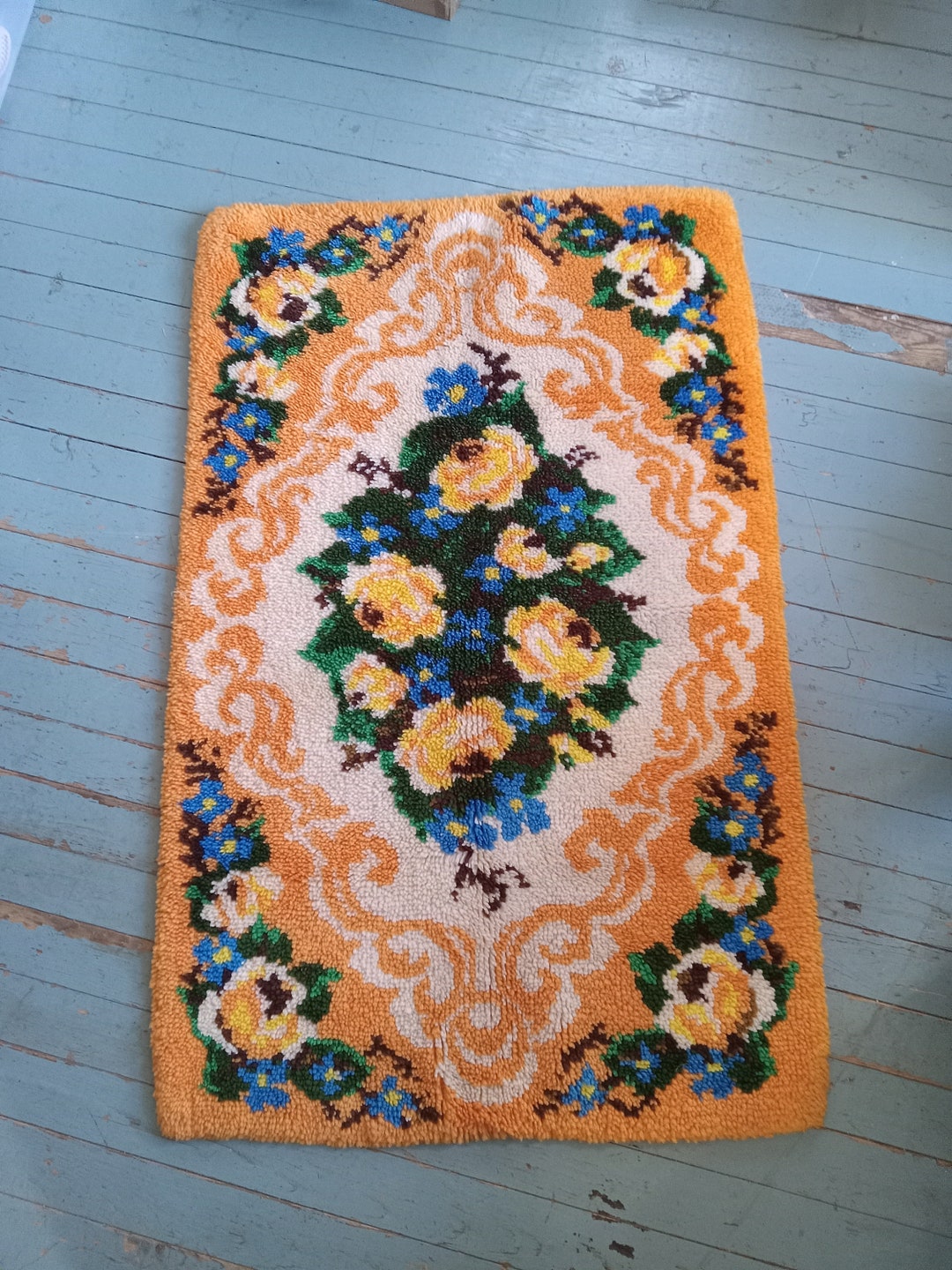 Vintage Floral Hook Latch Shag Rug Wall Hanging 54x34 Inches - Etsy