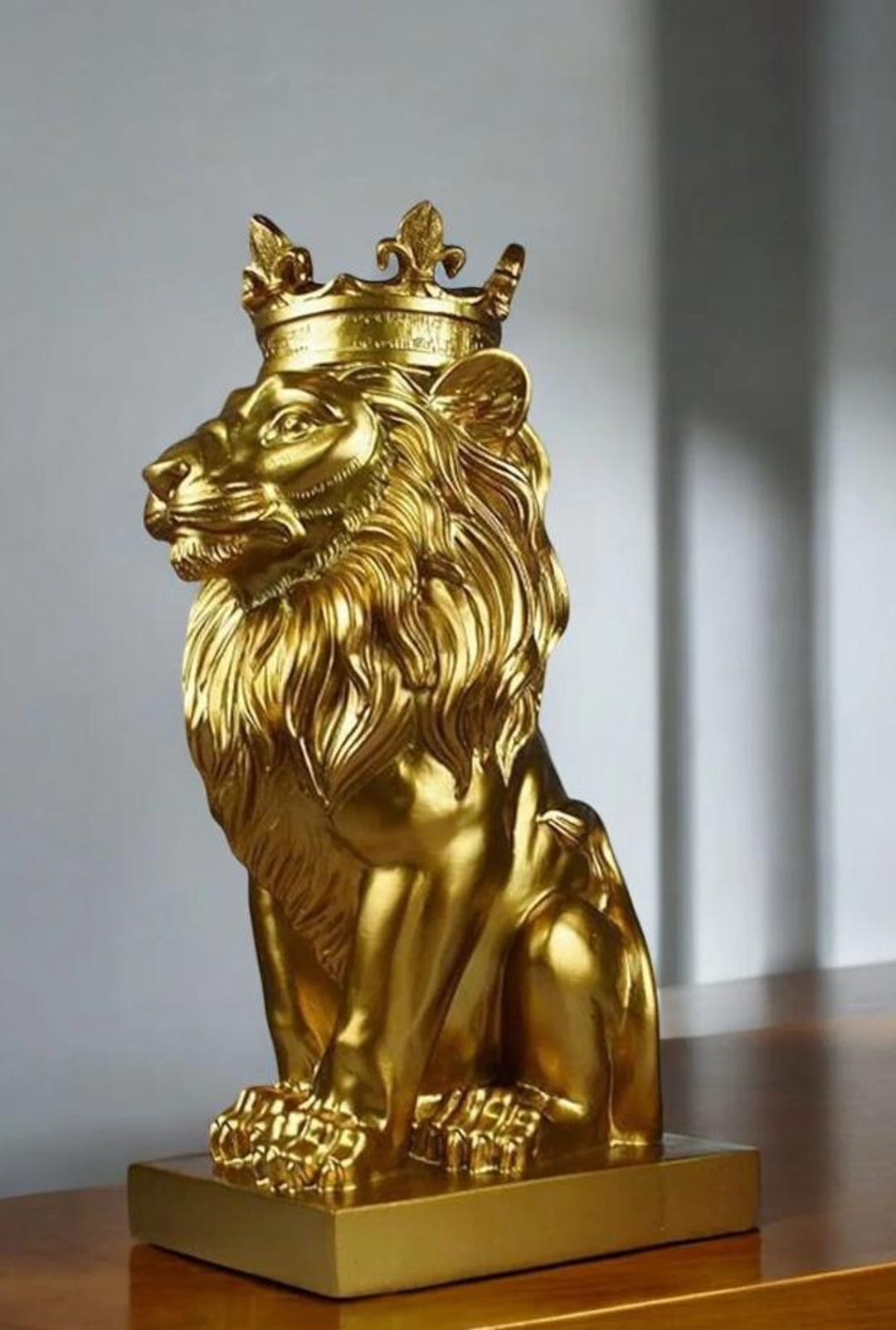 Gold Lion Statue Lion Statue Statue Table Decoration Table Statue ...