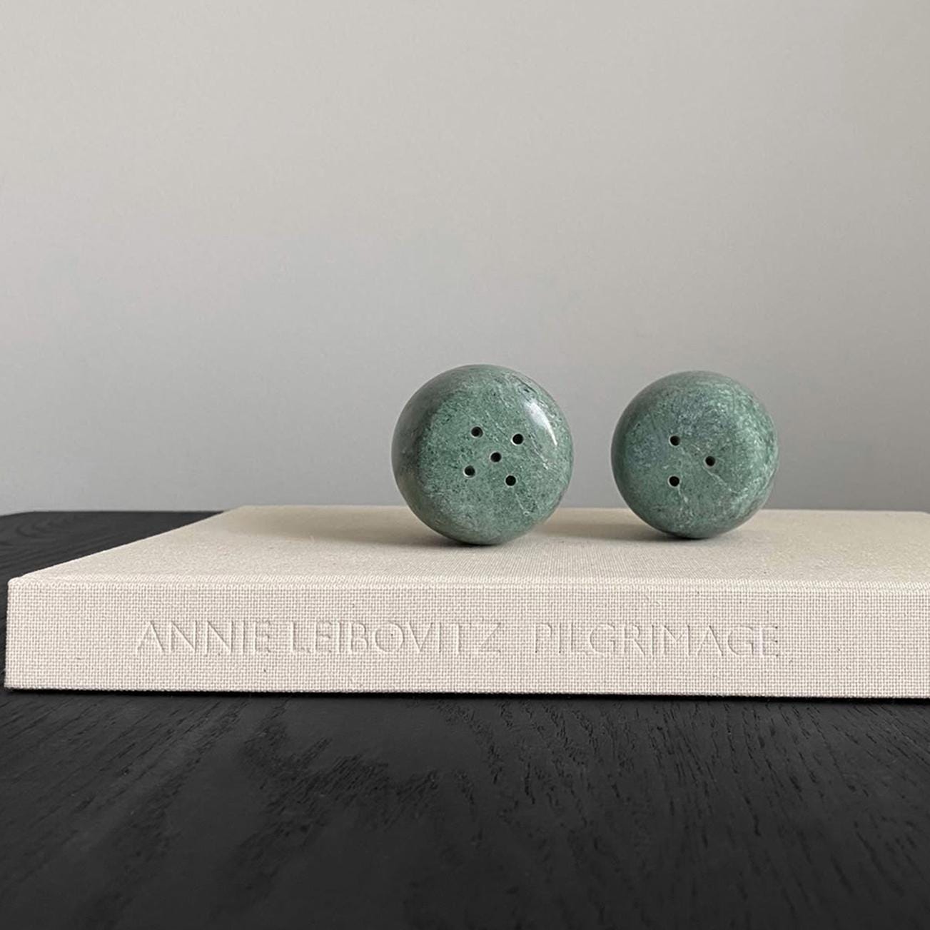 Marble Shakers / Salt and Pepper Marble Shakers / Vintage Shakers ...