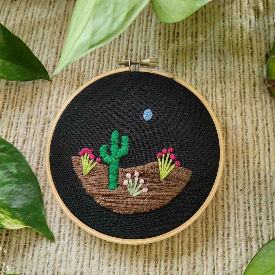 Desert Embroidery Hoop, Nighttime Desert Scene, Wall Art, Scenery ...