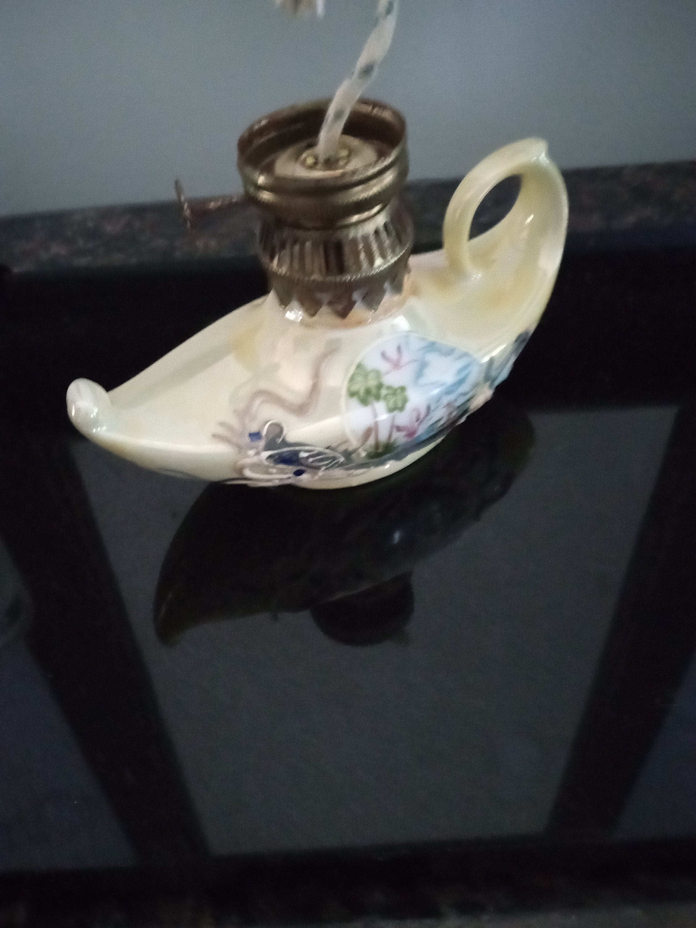 Vintage Ceramic ALADDIN Genie Oil Lamp - Etsy