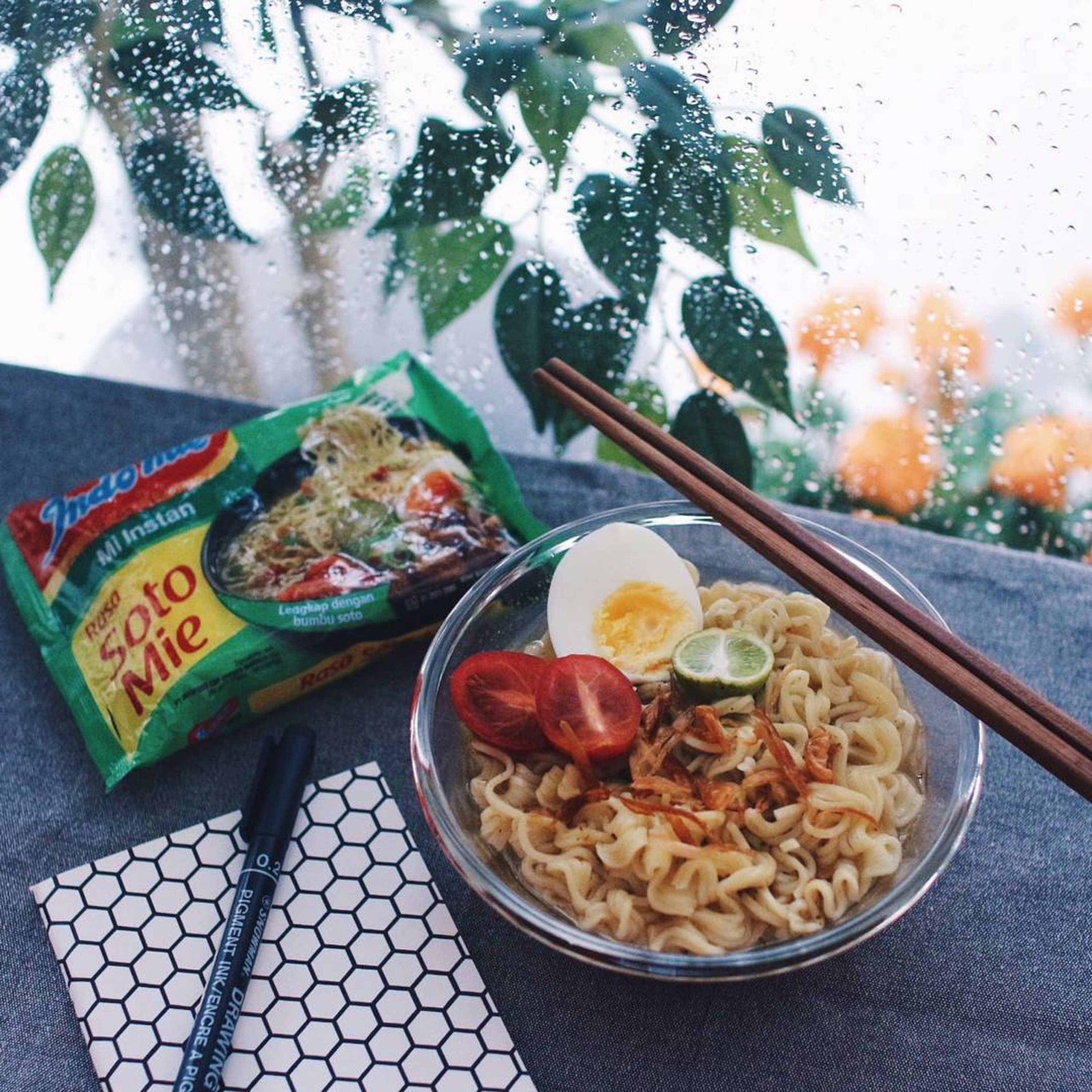 Indomie Kuah Soto Mie Beef and Lime Flavour 70 G Multipack Instant ...