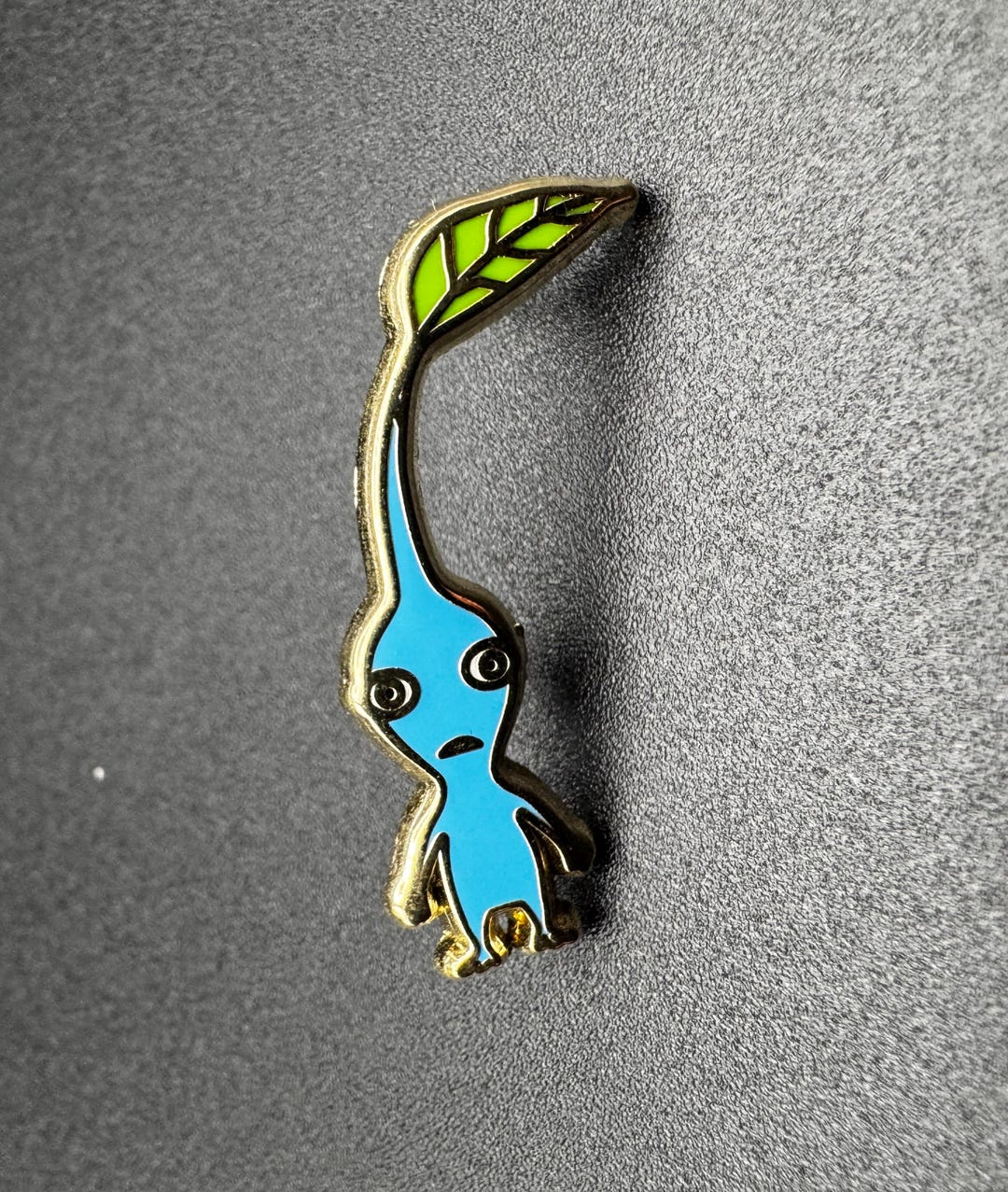 Blue Pikmin 1.25 Hard Enamel Pin - Etsy