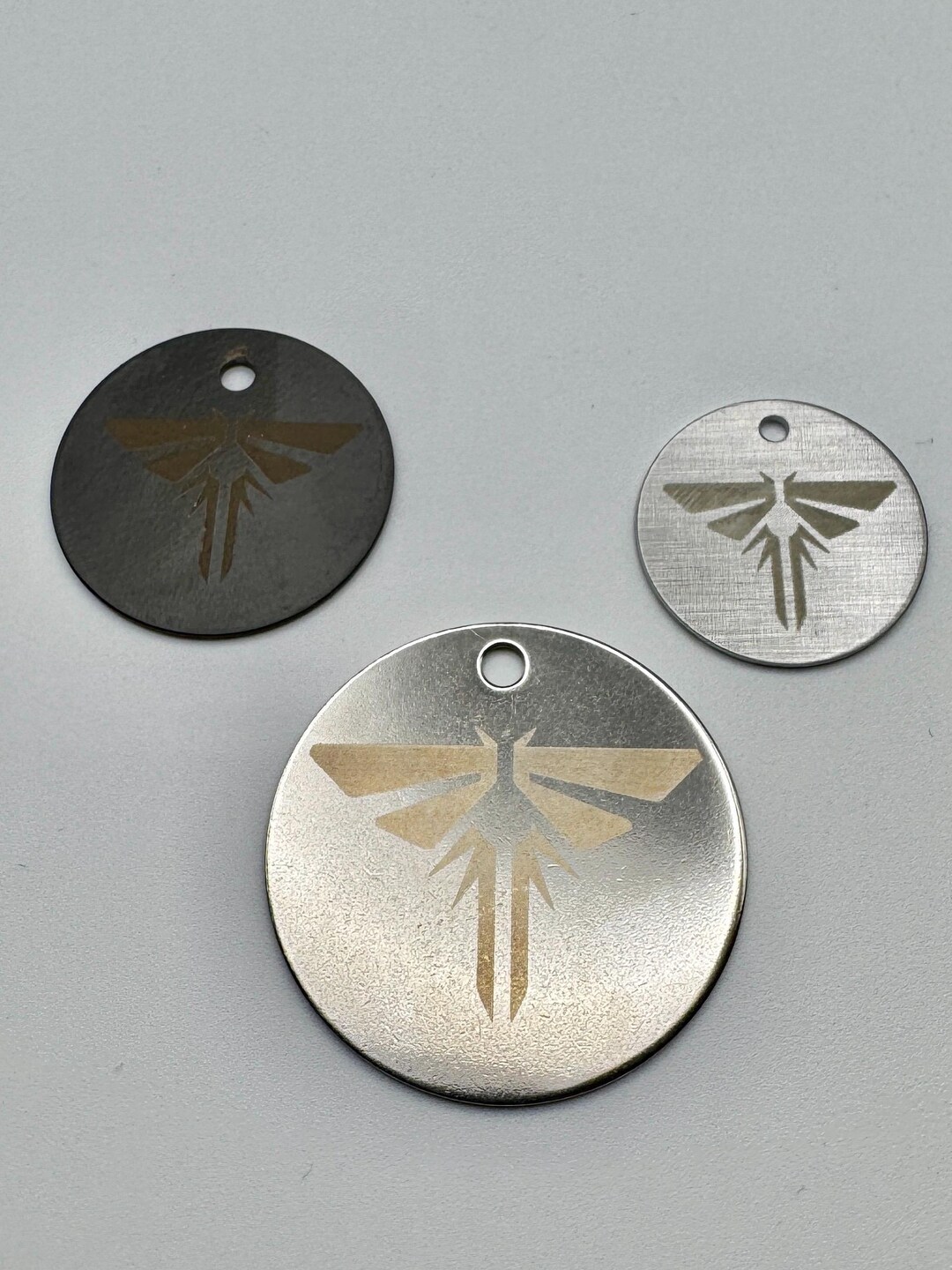 The Last of Us Custom Firefly Pendant Necklace – Laser Engraved Jewelry ...