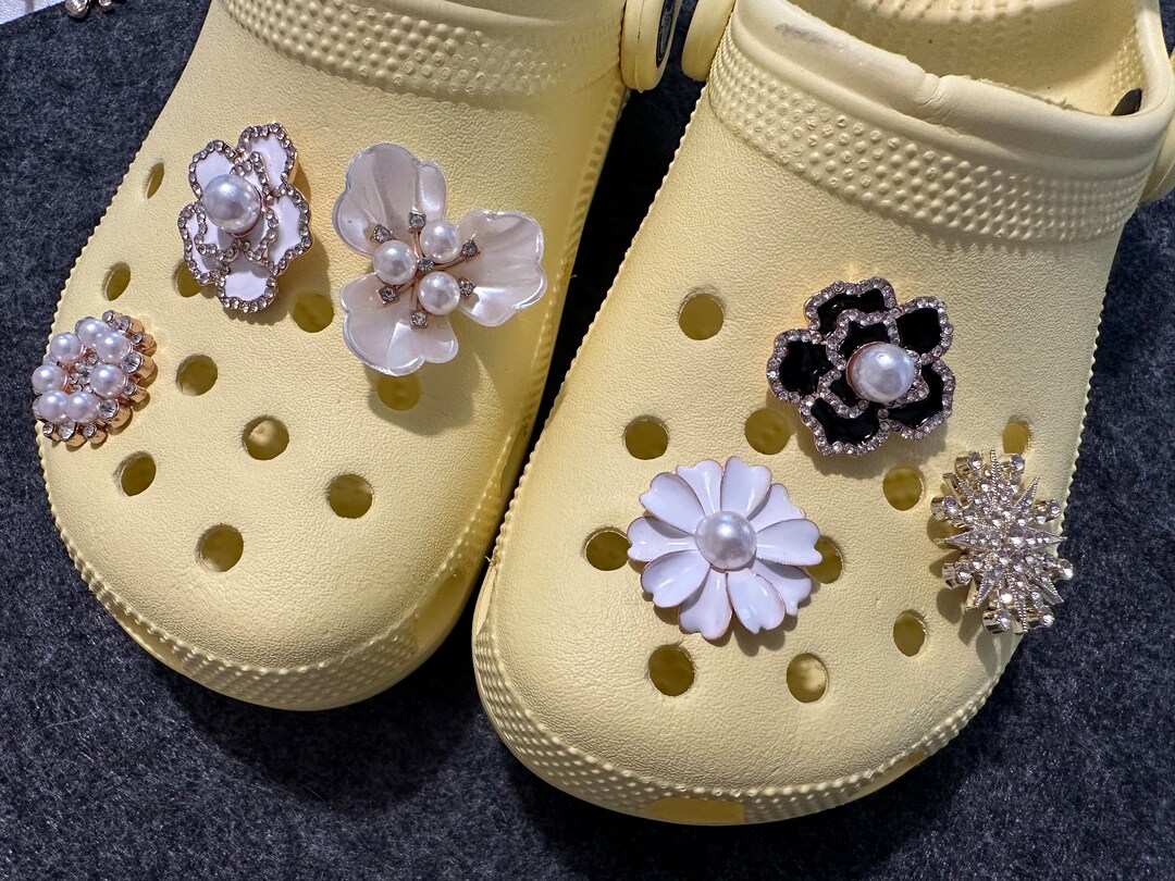 Pearl Flower Shoe Charms: Bling Diamond DIY Croc Decoration - Etsy