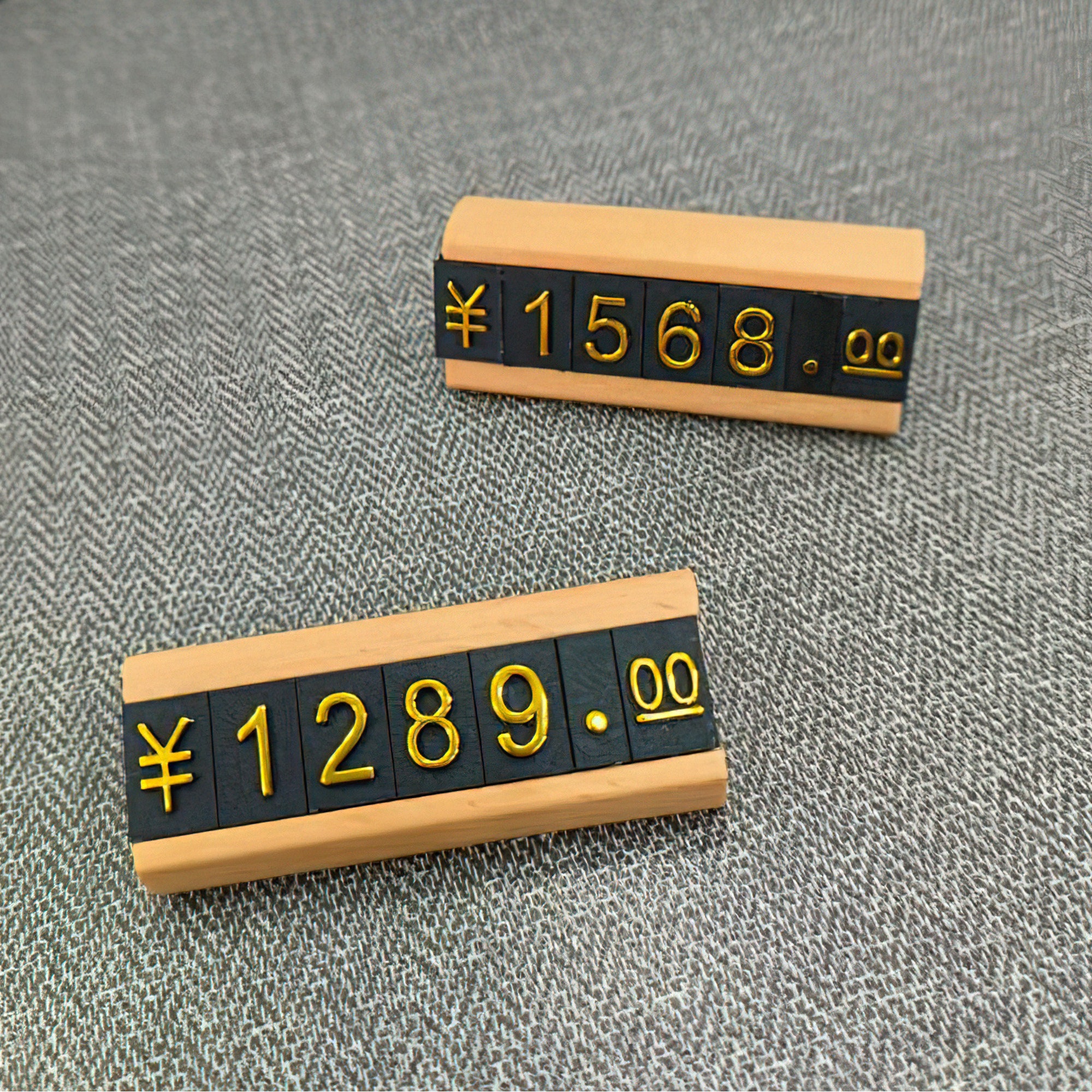 Walnut/beech Wood Price Tag Stands, Retail Display Numbers Price ...