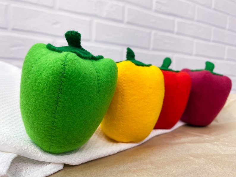 Felt Pepper Pattern, DIY Felt Food Template for Kids, Felt Vegetables ...