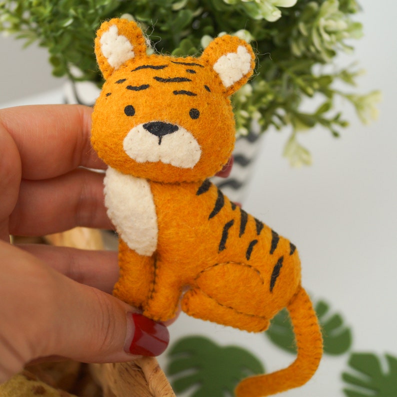 Safari Felt Garland Nursery Garland Jungle Animals Felt - Etsy