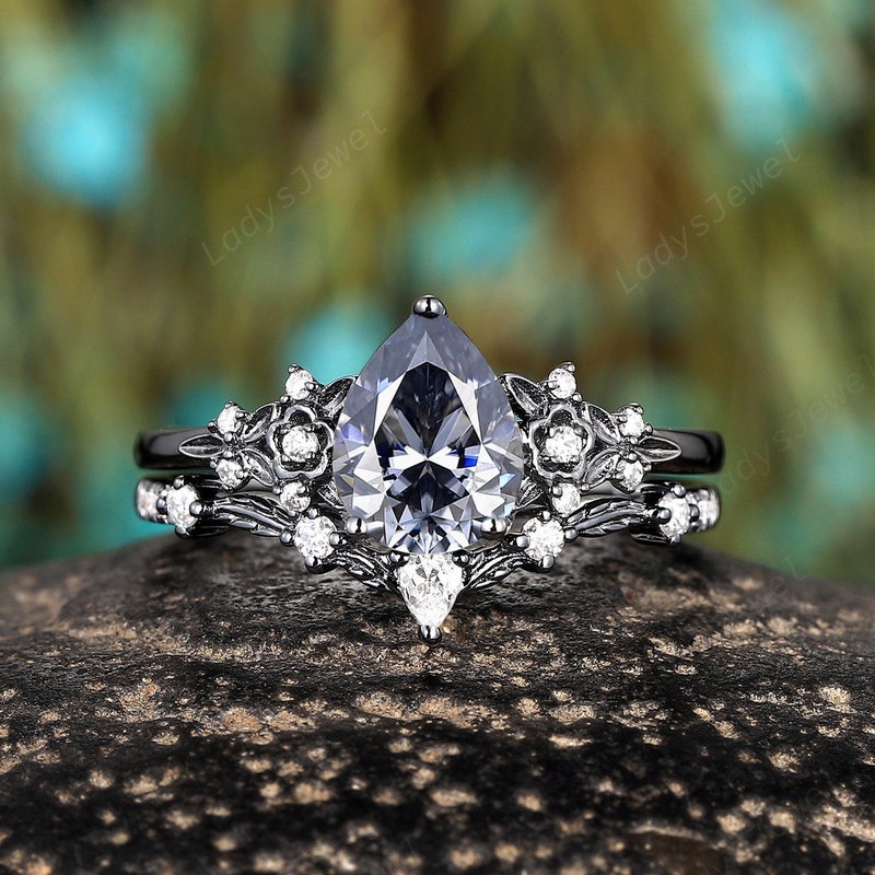 Gothic Engagement Rings - Etsy