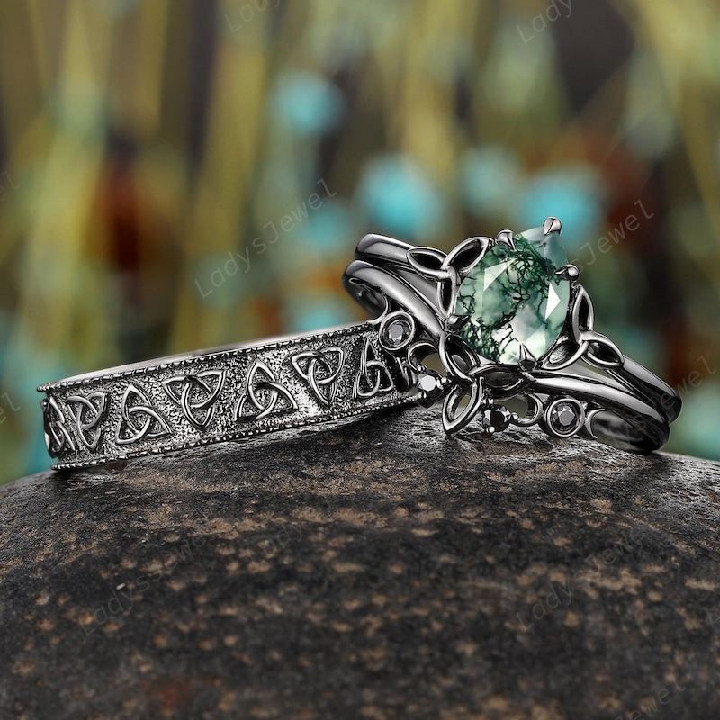Wiccan Wedding Ring - Etsy