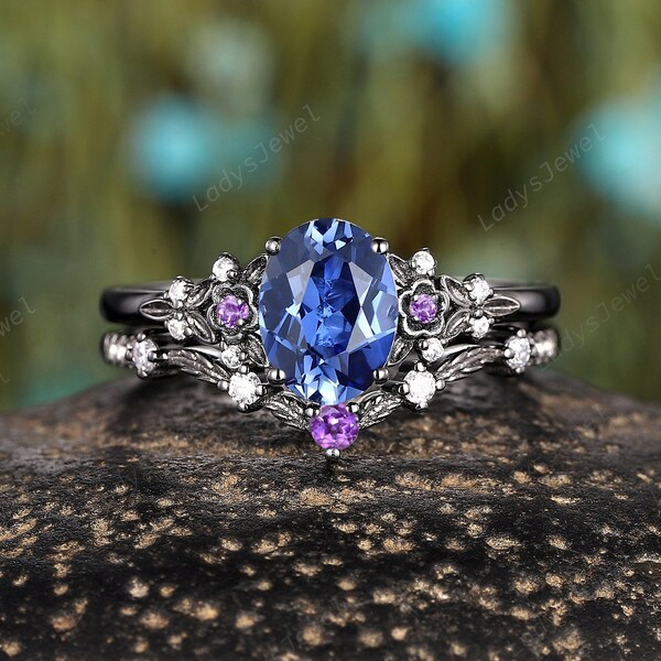 Sapphire Witchy Engagement Ring - Etsy