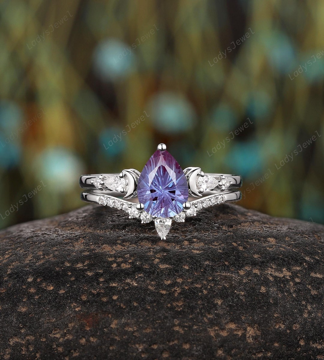 Firework Cut Pear Shape Alexandrite Engagement Ring Set, Vintage 14K ...