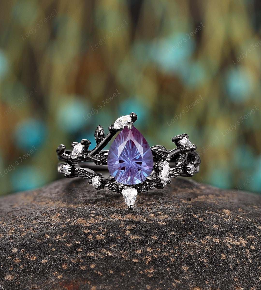 Gothic Firework Cut Alexandrite Bridal Set Pear Cut Color Change ...