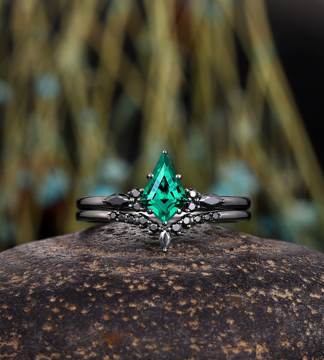 Kite Cut Emerald Gothic Engagement Ring Set Rhodium Black Gold Black ...