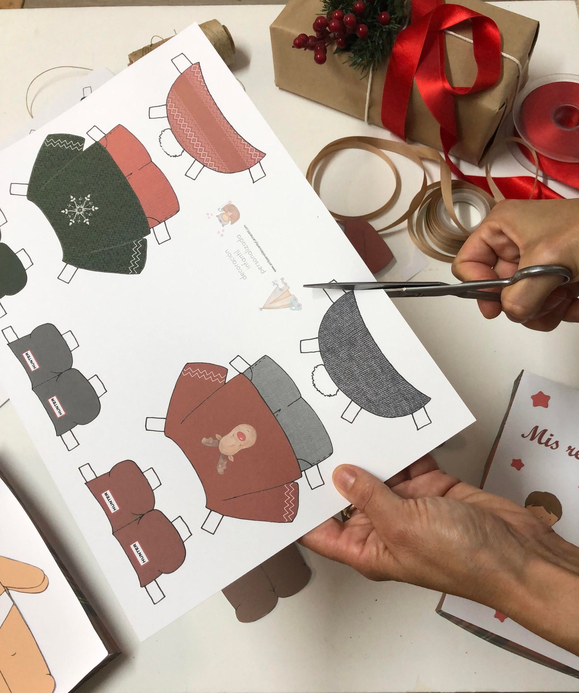 Paperdoll Cut-out Paper Doll, Clothes to Download and Print, Digital ...