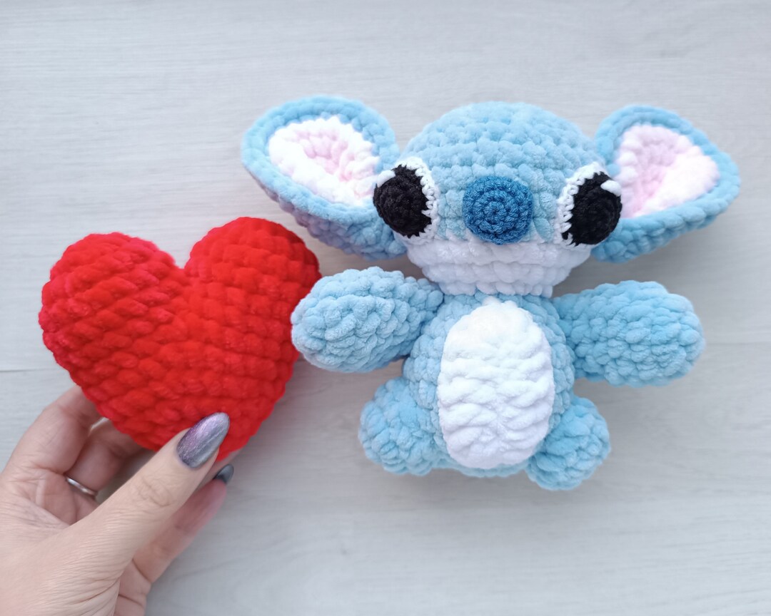 Crochet Pattern Blue Alien Monster With Heart Amigurumi Tutorial PDF in ...