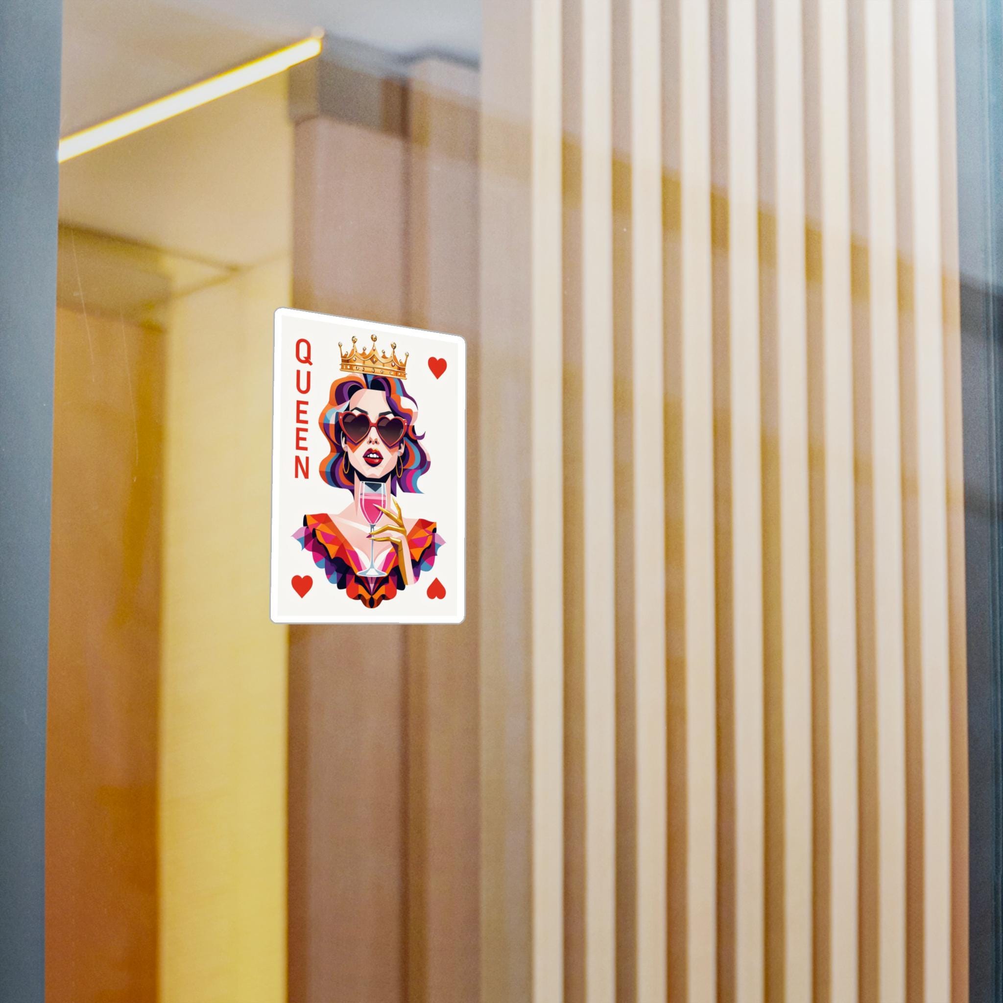 Queen of Hearts Kiss-cut Vinyl Decals, Fun Home Decor, Car Stickers ...