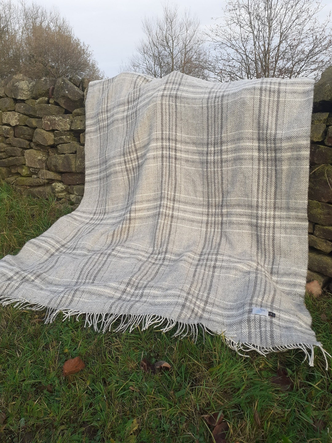 Curlew Fabric Design 100% British Swaledale Wool - the Richmond Throw ...