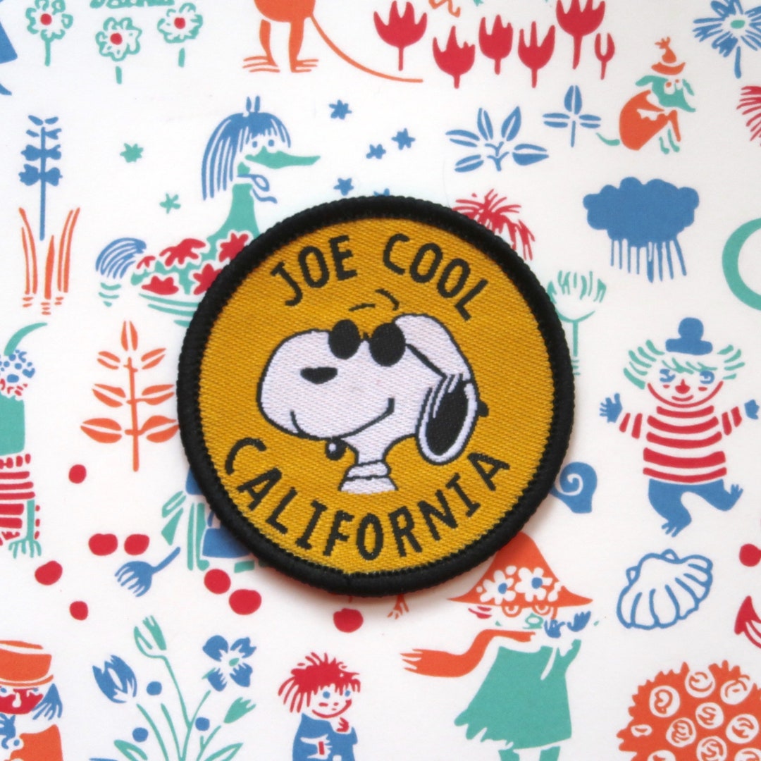 Snoopy Embroidery Patch // Snoopy From the Peanuts Comic - Etsy