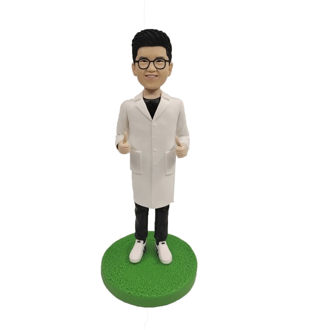 Custom Doctor Bobblehead, Bobblehead Custom, Caly Bobble Head, Gifts ...