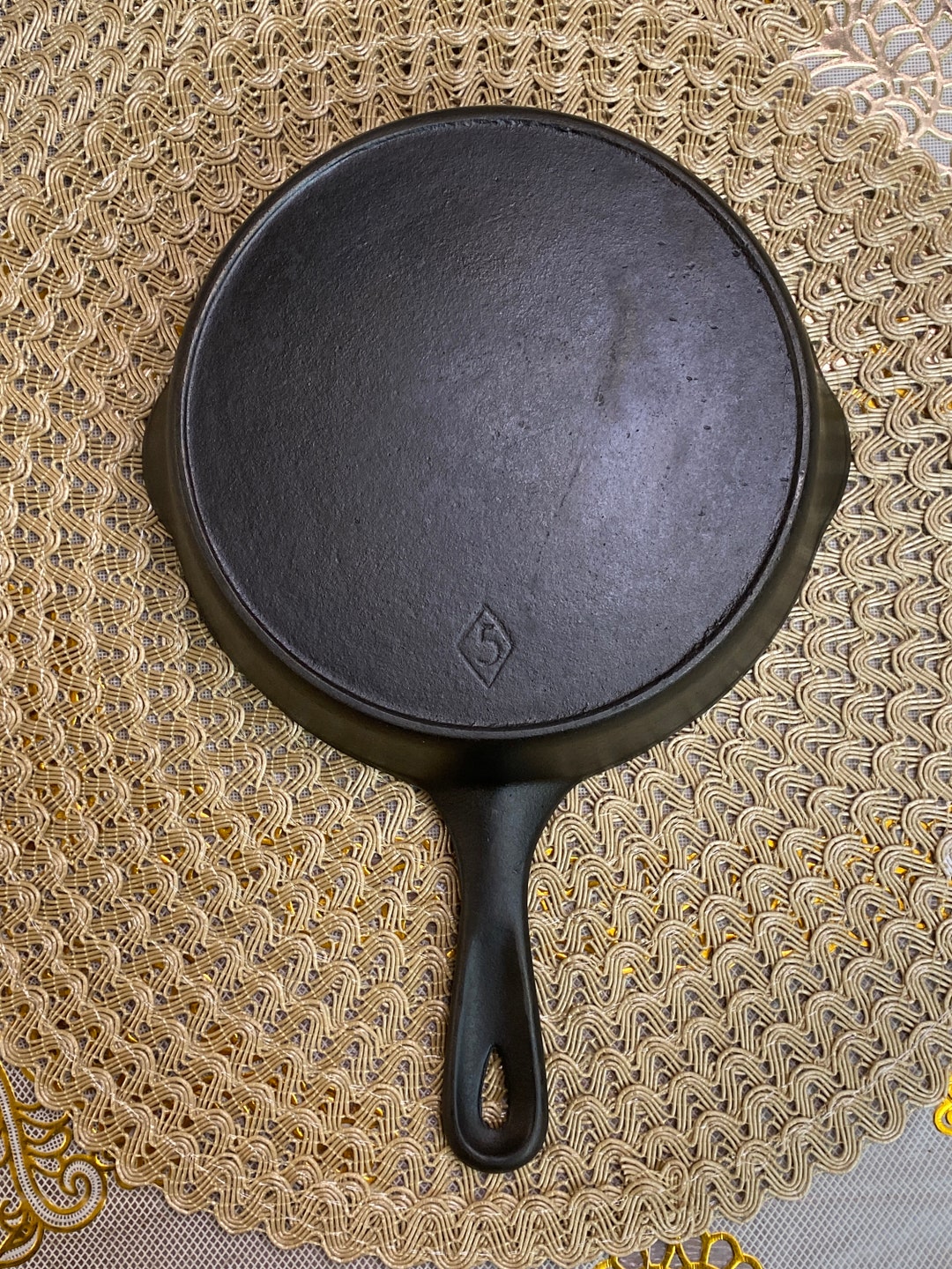 Chicago Hardware Foundry #5 Skillet - Etsy