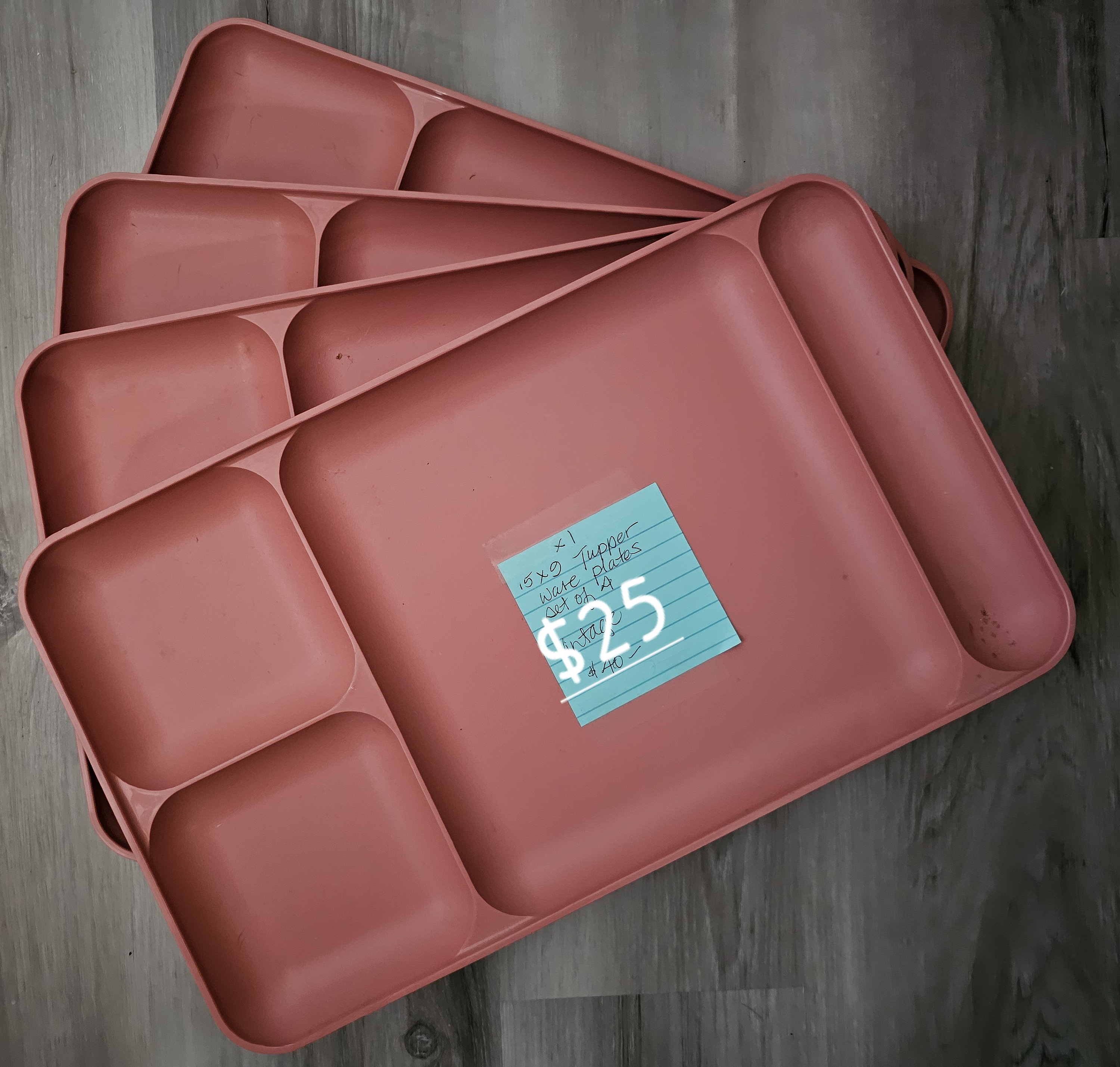 Vintage Tupperware Plates, Set of 4 - Etsy