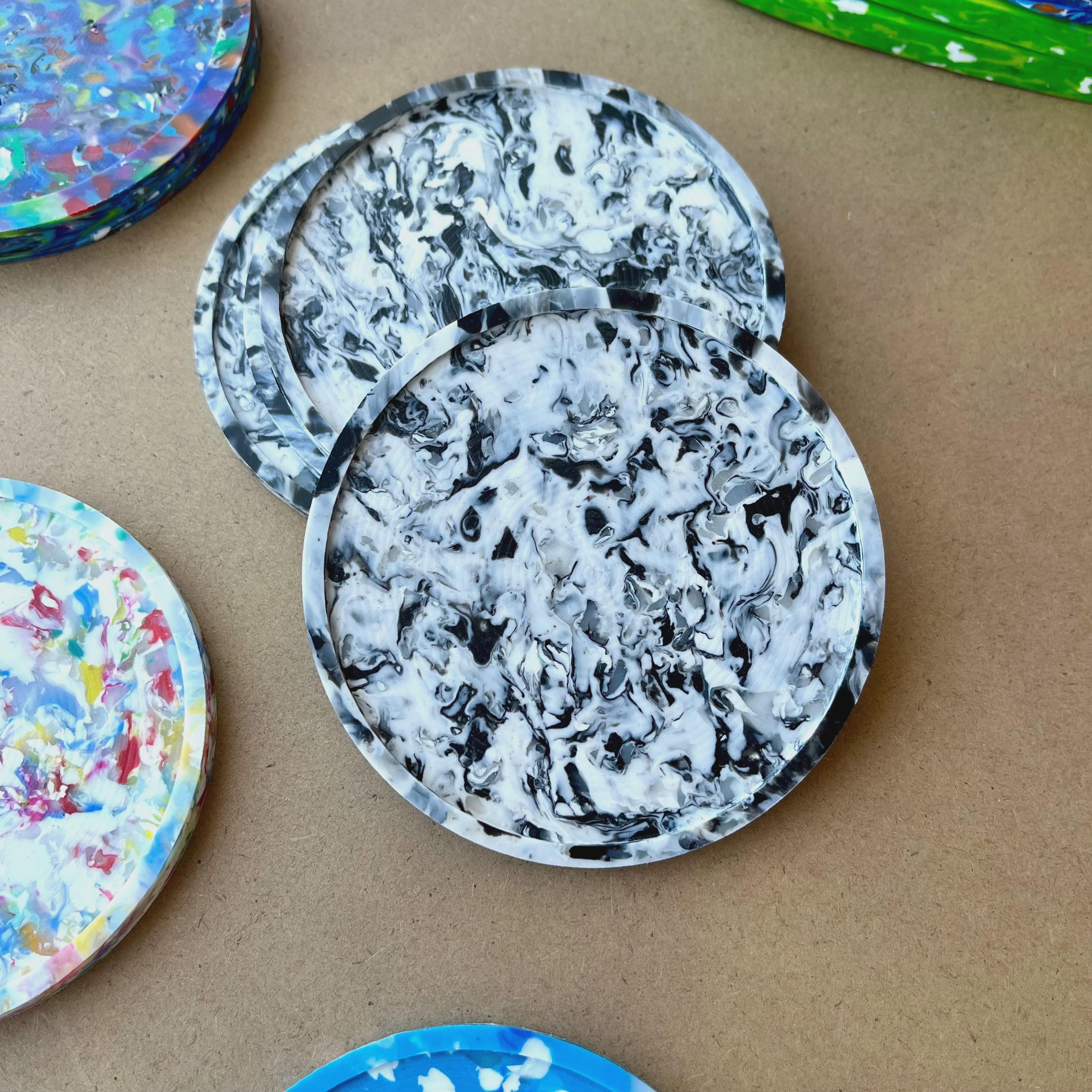 Set of Drink Coasters: Recycled Plastic Marble- or Terrazzo-look - Etsy