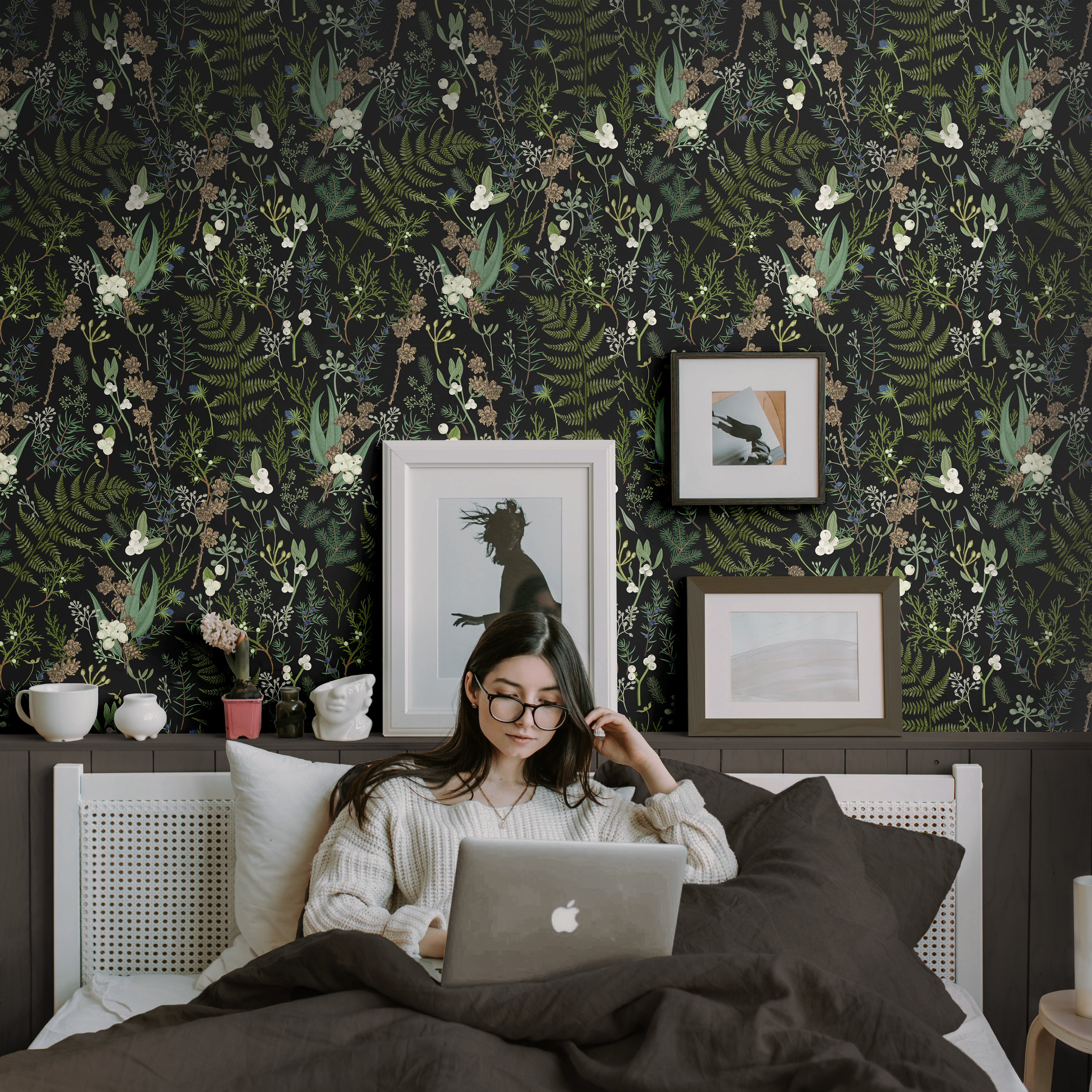 Moody Botanical Wallpaper Dark Green Woodland Bedroom Bathroom ...