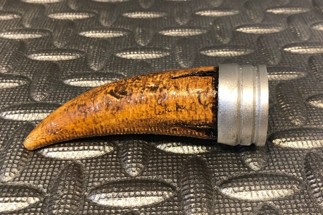 Rancor Tooth Lightsaber Pommel galaxy's Edge Savi's Workshop and Lgt ...