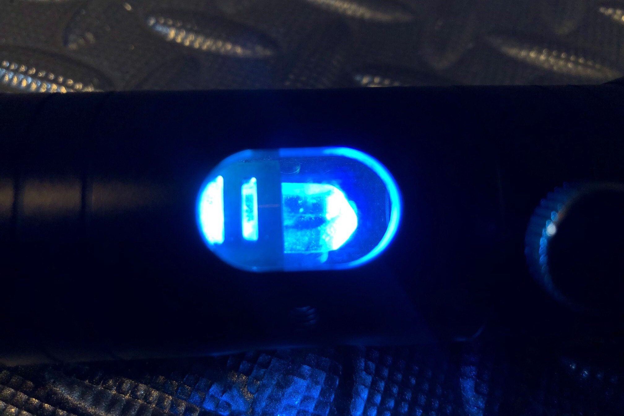 Kyber Crystal Chamber Blade Plug - Etsy
