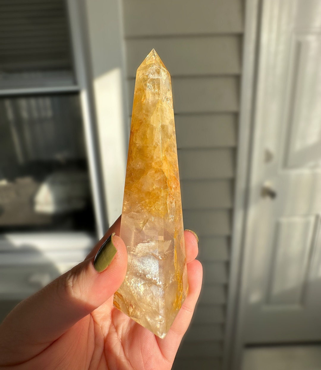 Radiant Golden Healer Obelisk, Golden Healer Crystal Tower, Hematoid ...