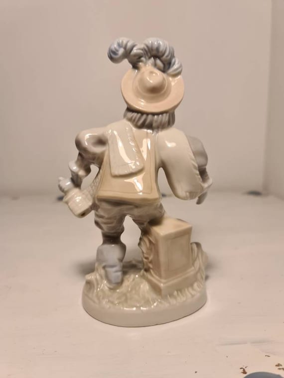 Authentic Musketeer Figurine