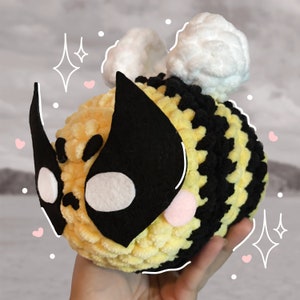 Deadpool and Wolverine Crochet Bees - Etsy UK