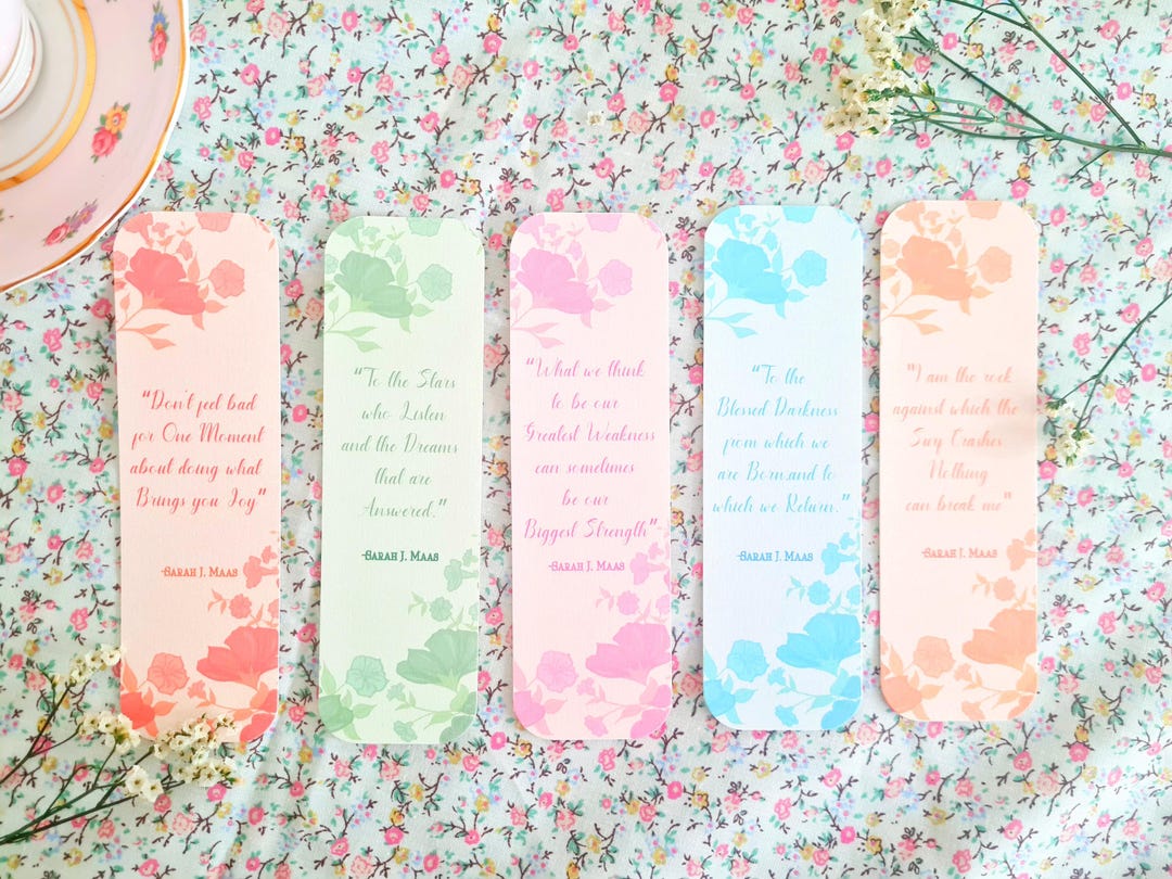 Bookmarks ACOTAR Pretty Bookmarks. Matching Dusk Jackets Available ...