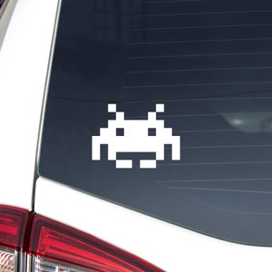 Space Invaders Alien Vinyl Decal Sticker - Etsy