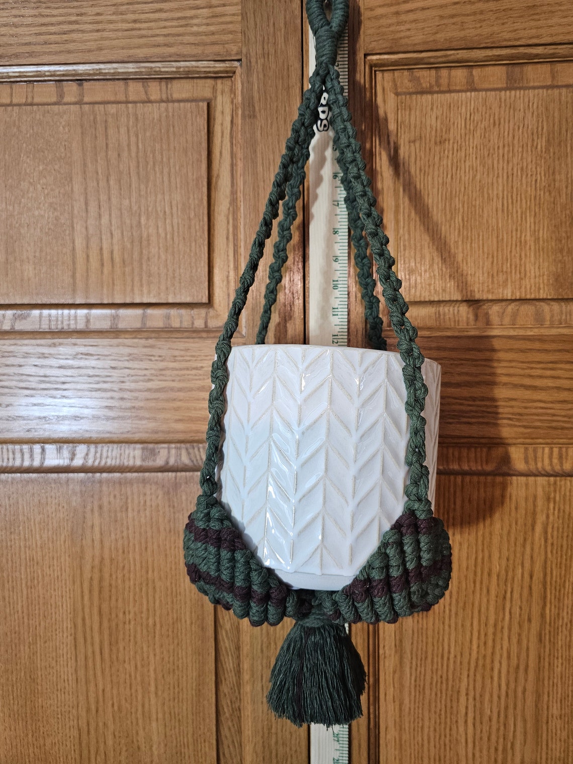 Macrame Hanging Plant Holder - Etsy