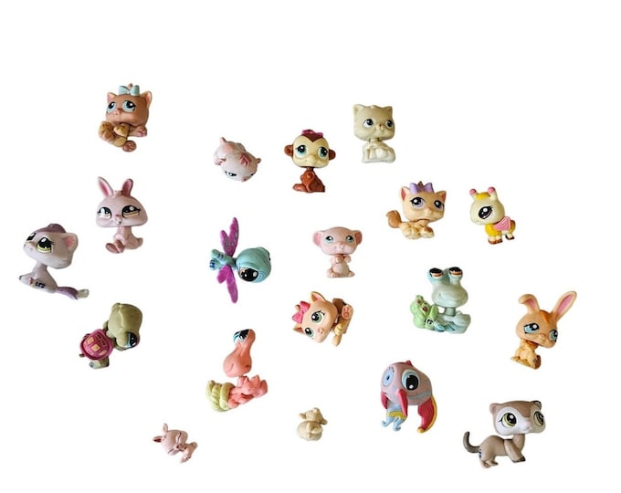 Set of 19 Littlest Pet Shop Figures - Full Size, Minis, and 2 Babies - Etsy