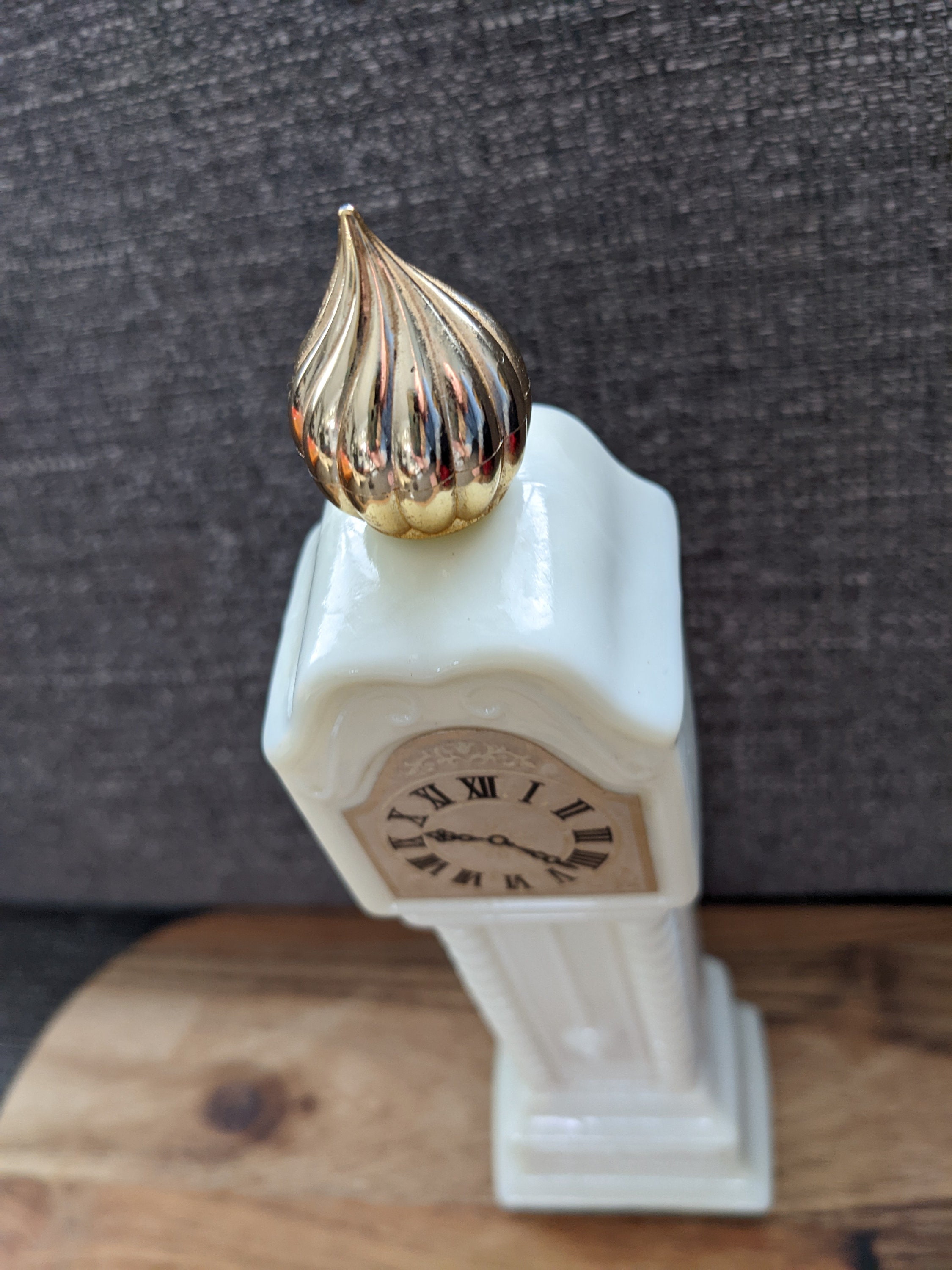 Vintage Avon Grandfather Clock/ Alarm Clock Perfume Bottle/ Decanters ...